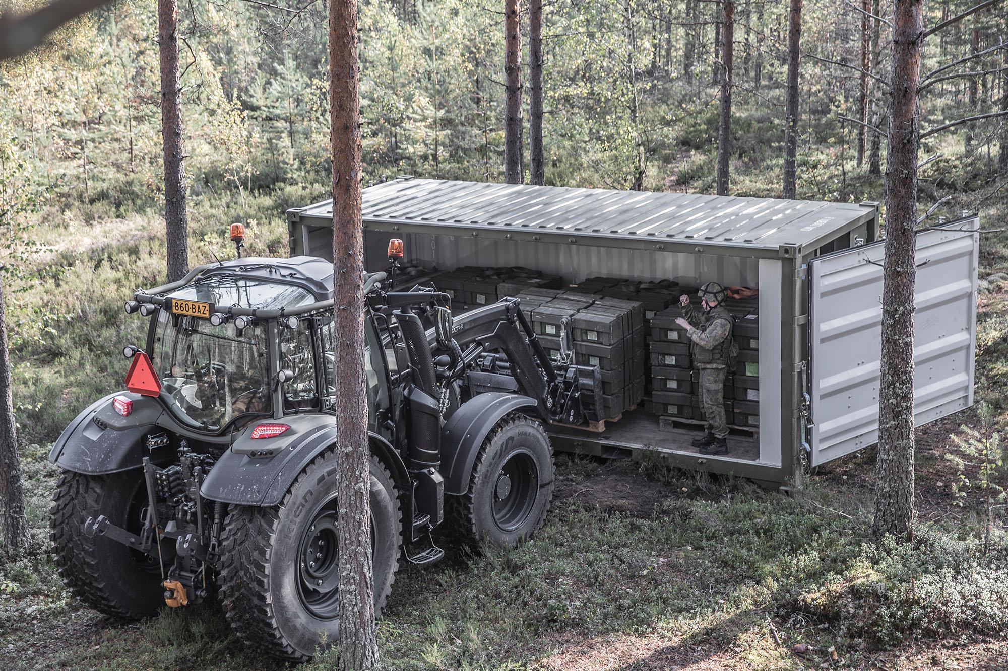 Finnish and Norwegian defence forces order Valtra tractors